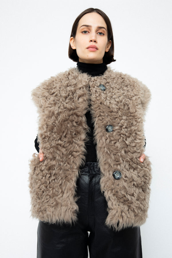 Shop Eva vests - Onar Studios